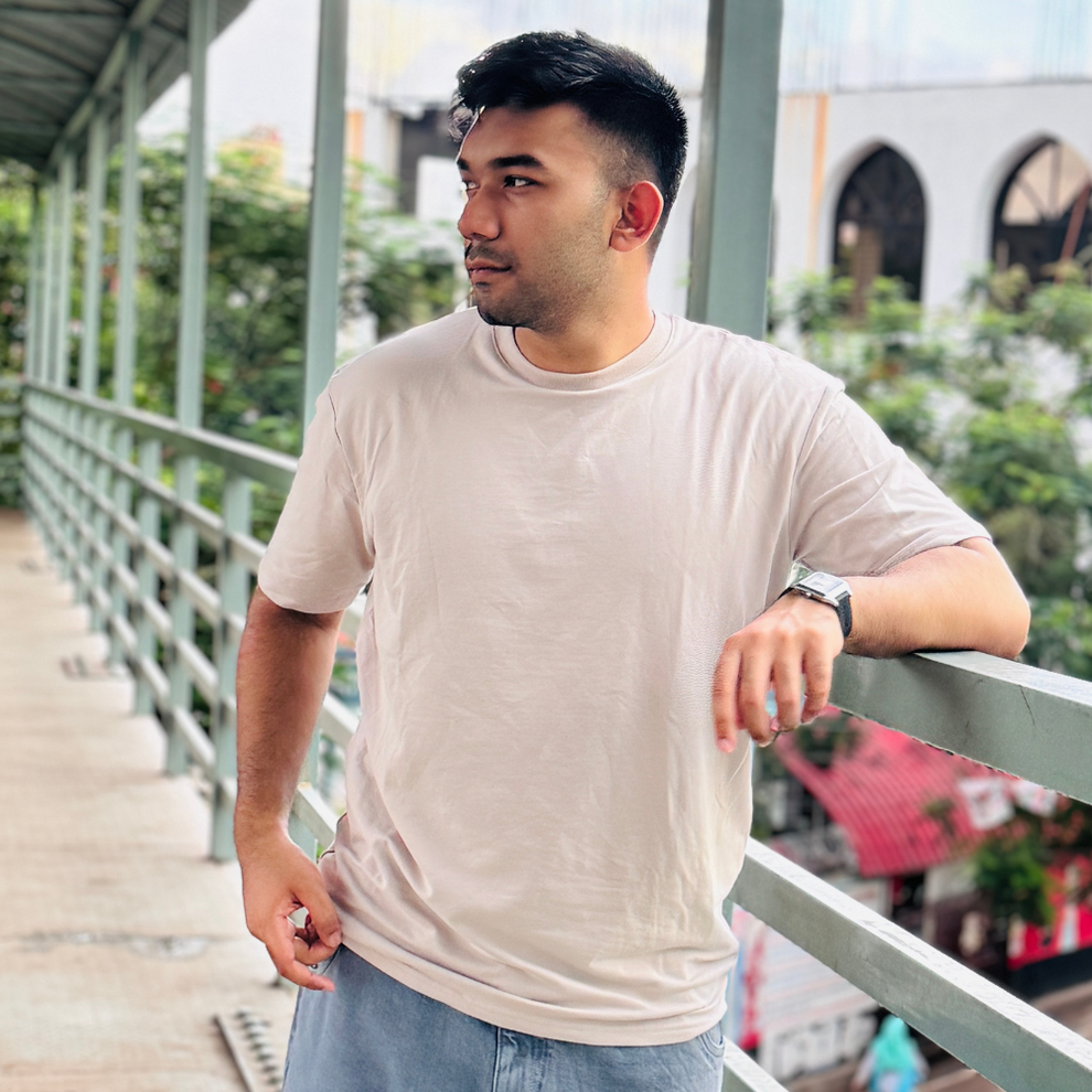 Discover Timeless Comfort: Unisex Cotton Drop Shoulder Ash Tees at Stu ...